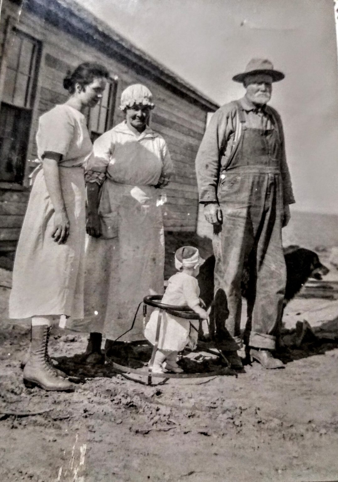 Using Compare-a-Face to Identify Old Photos – GenealogyNow